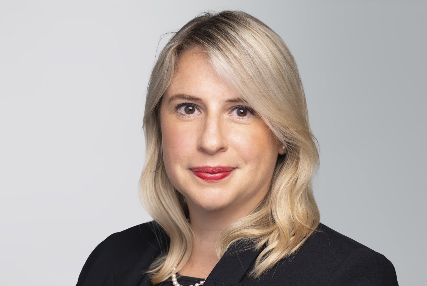Rachel Lowe - Forward Law Review